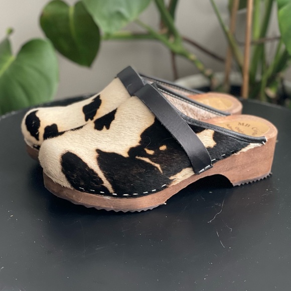 MB Swedenclogs | Shoes | Mb Swedish Clogs Brown And White Cow Hair ...